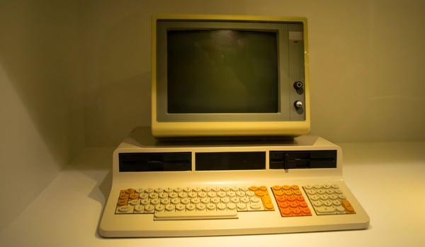 How Did Computers Change During the 1990s?