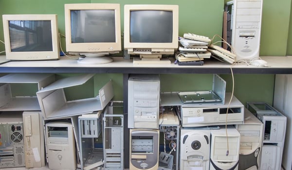 How Did Computers Change During the 1990s?